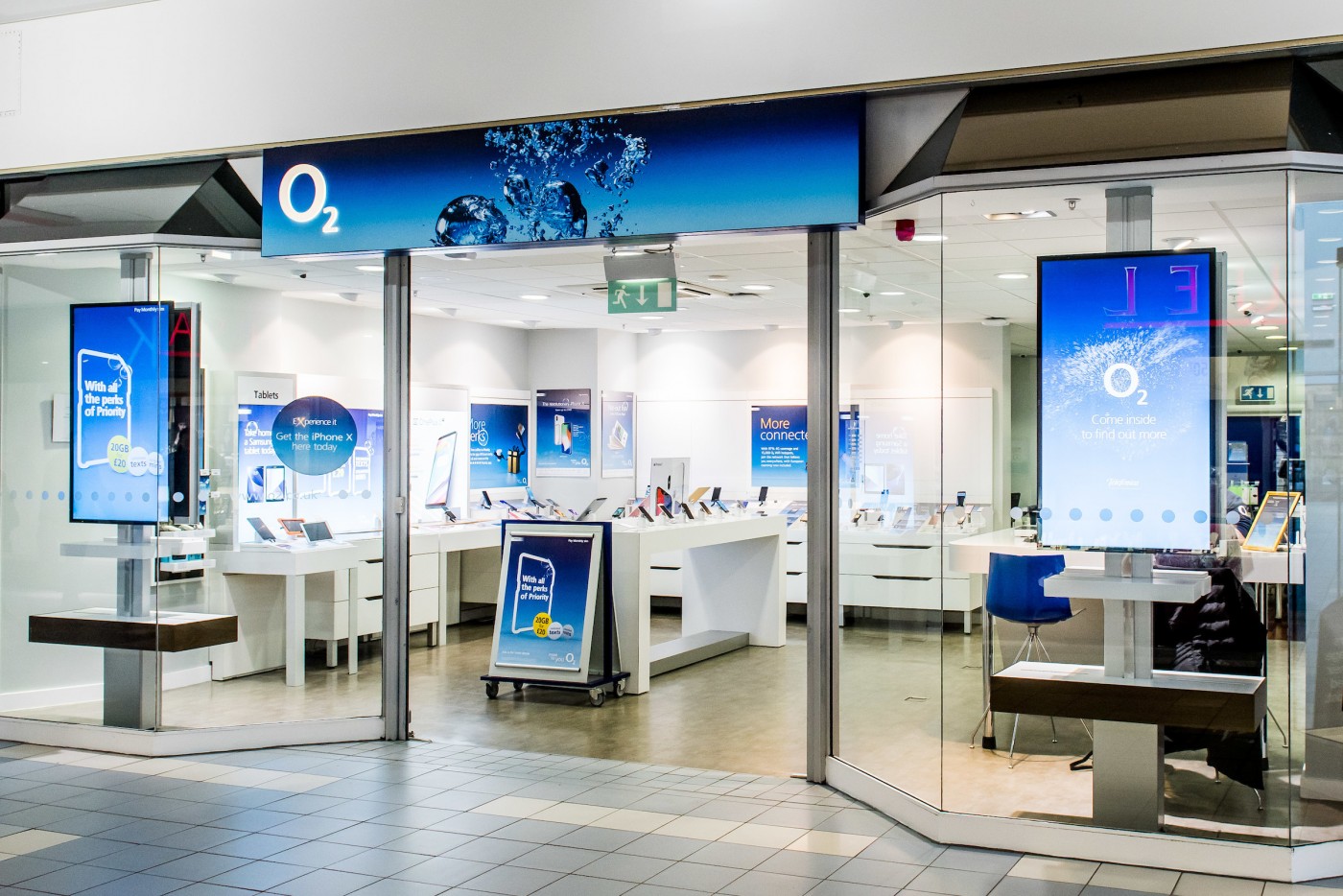 O2 At St John s Shopping Centre